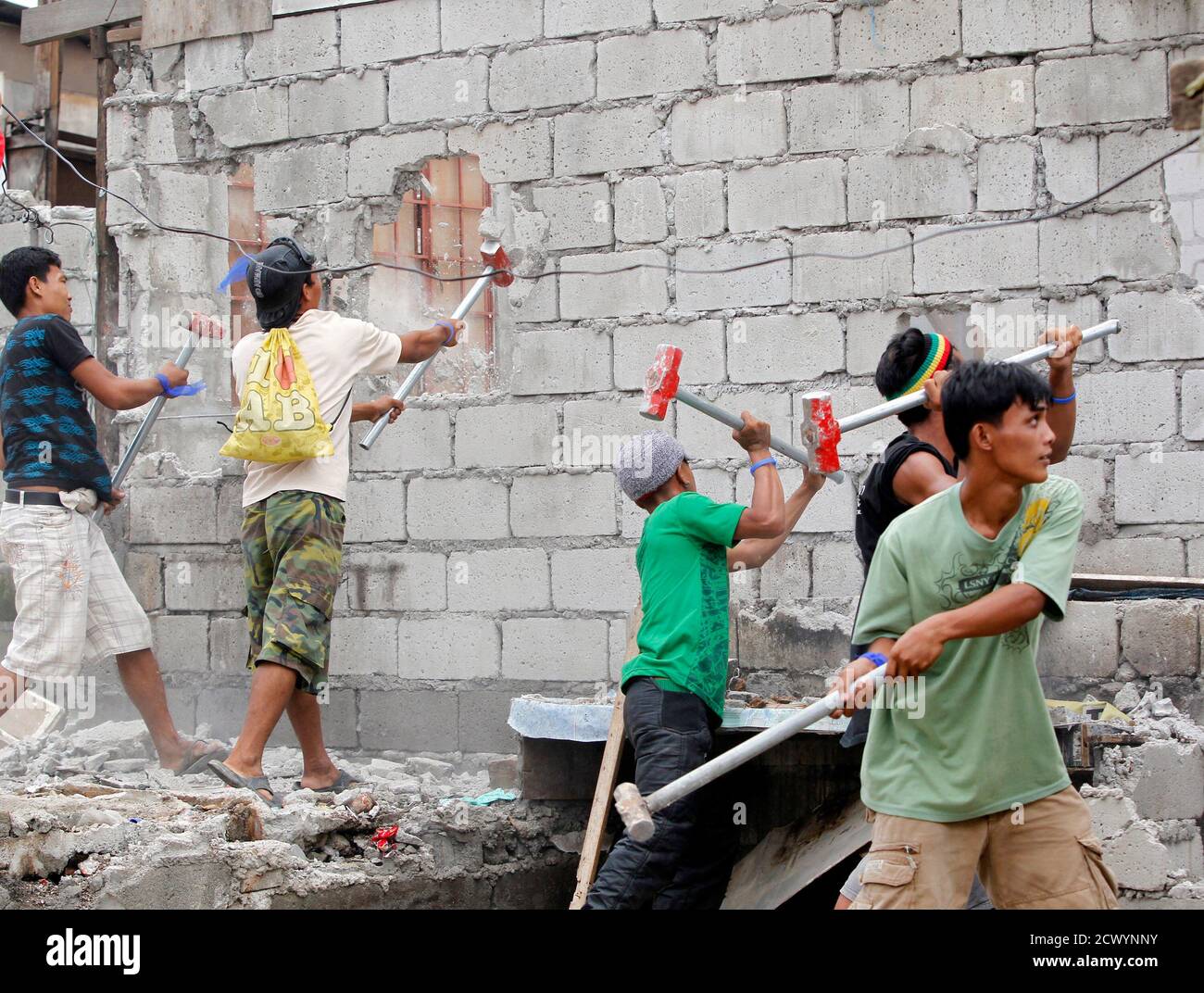 Demolition team hi-res stock photography and images - Alamy