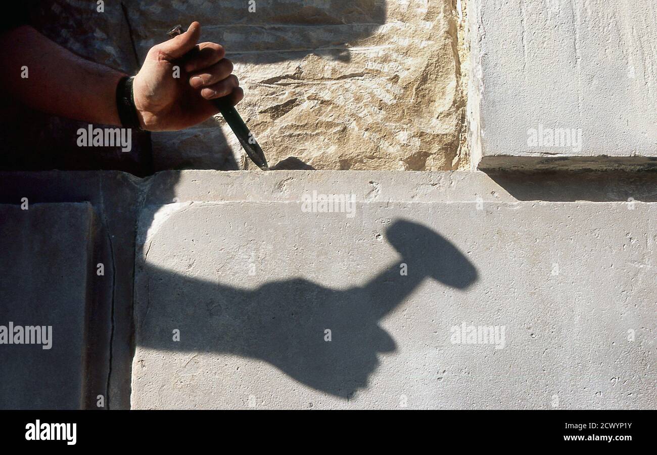 WW2 war damage repair by stonemason's on St Paul's Cathedral in the ...