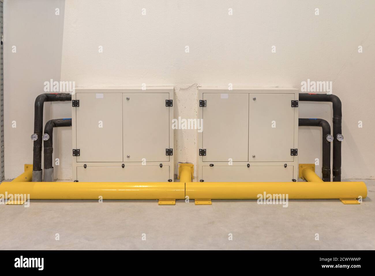 Control units hi-res stock photography and images - Alamy