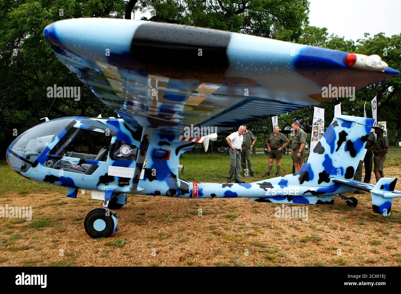 War against poaching hi-res stock photography and images - Alamy