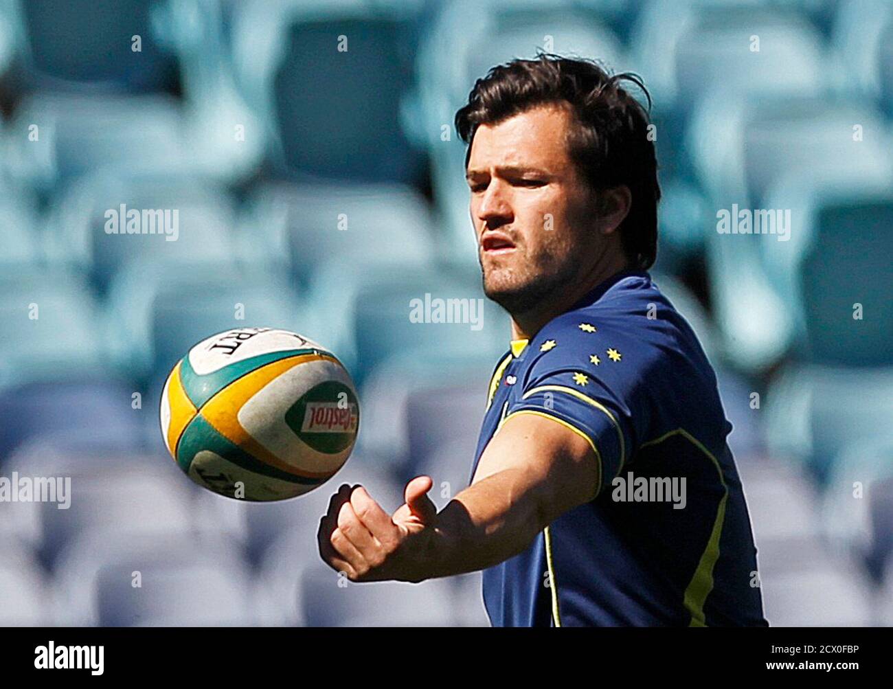Teams captains run hi-res stock photography and images - Alamy