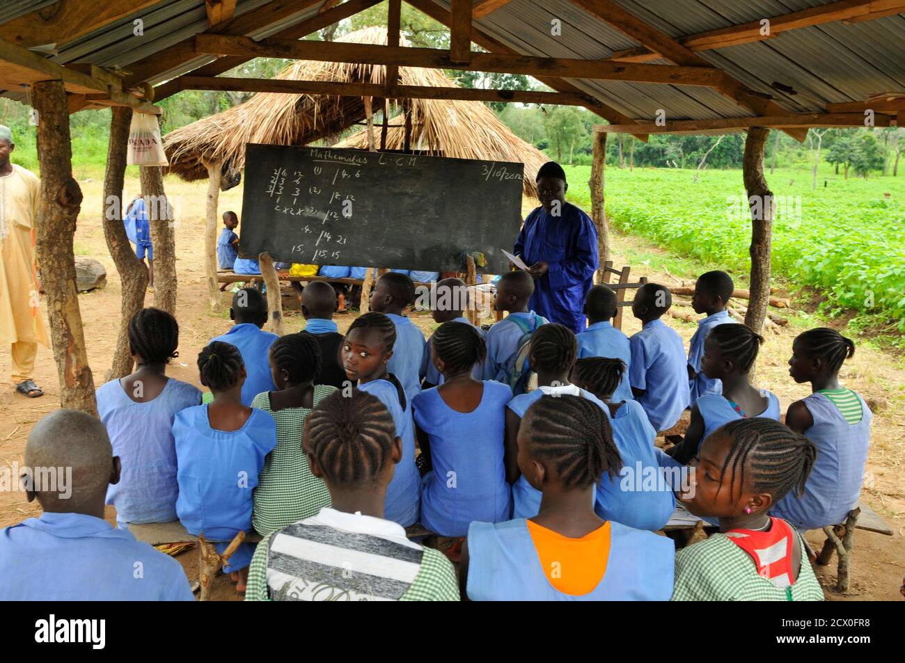 Nigeria school lesson hi-res stock photography and images - Alamy