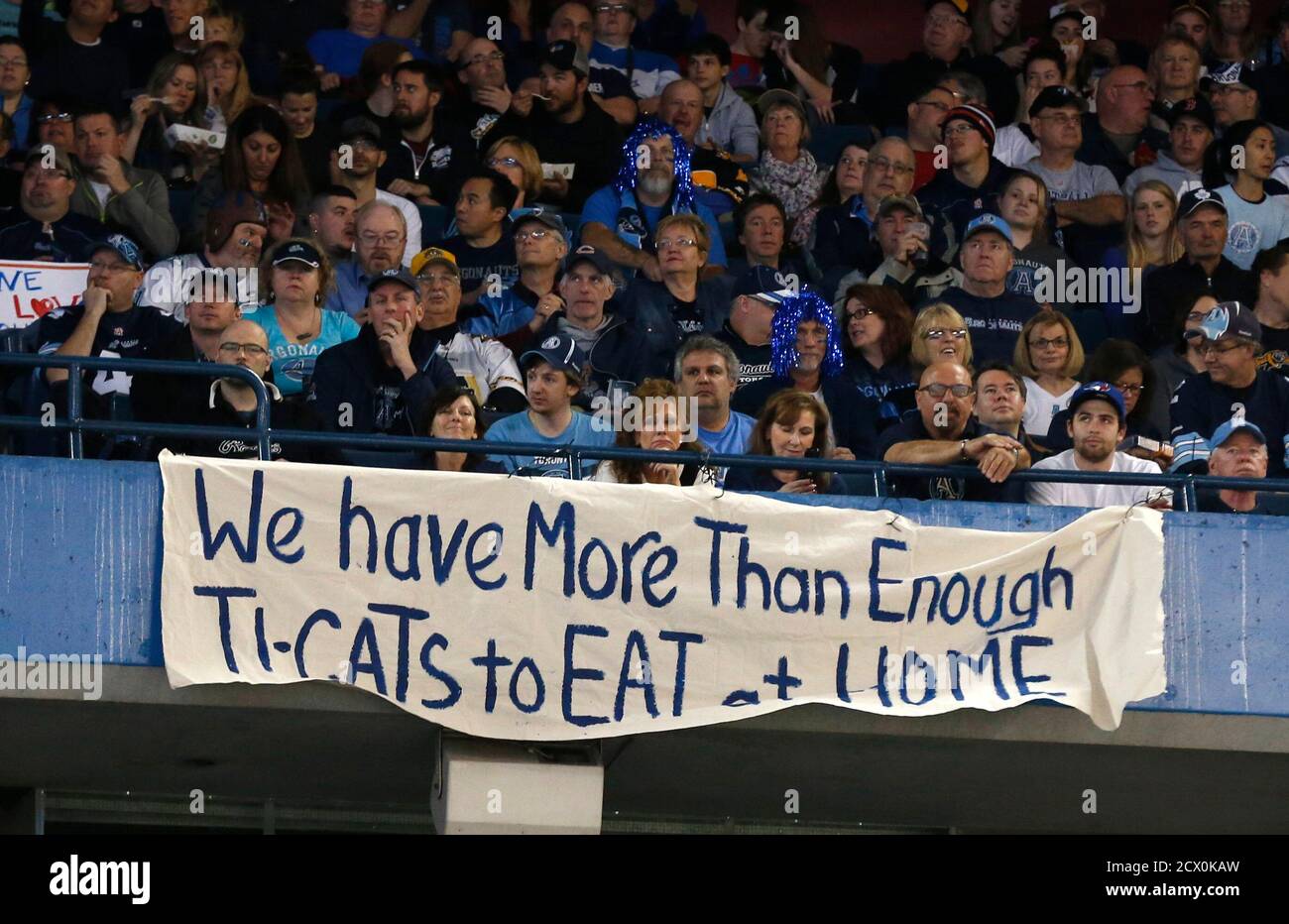 Toronto argonauts fans hi-res stock photography and images - Alamy