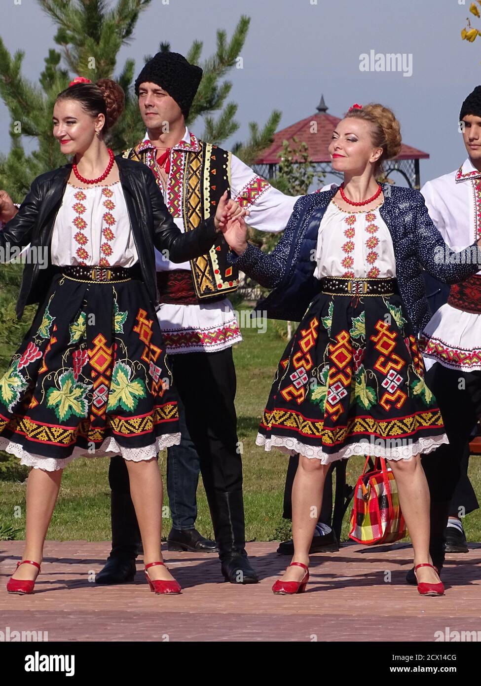 People celebrating Transdniestrian festival of vine Stock Photo - Alamy