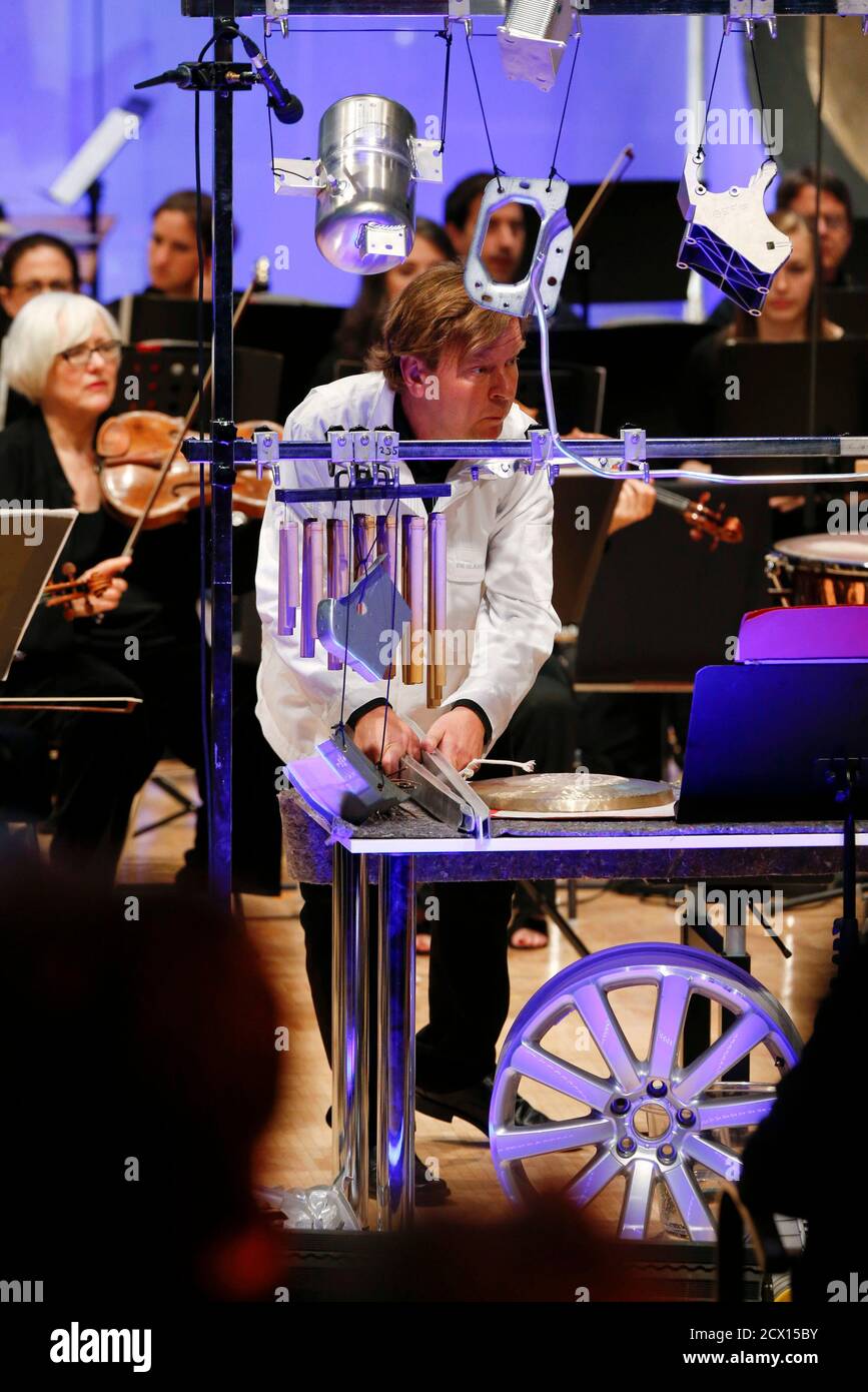 Lindberg model hi-res stock photography and images - Alamy