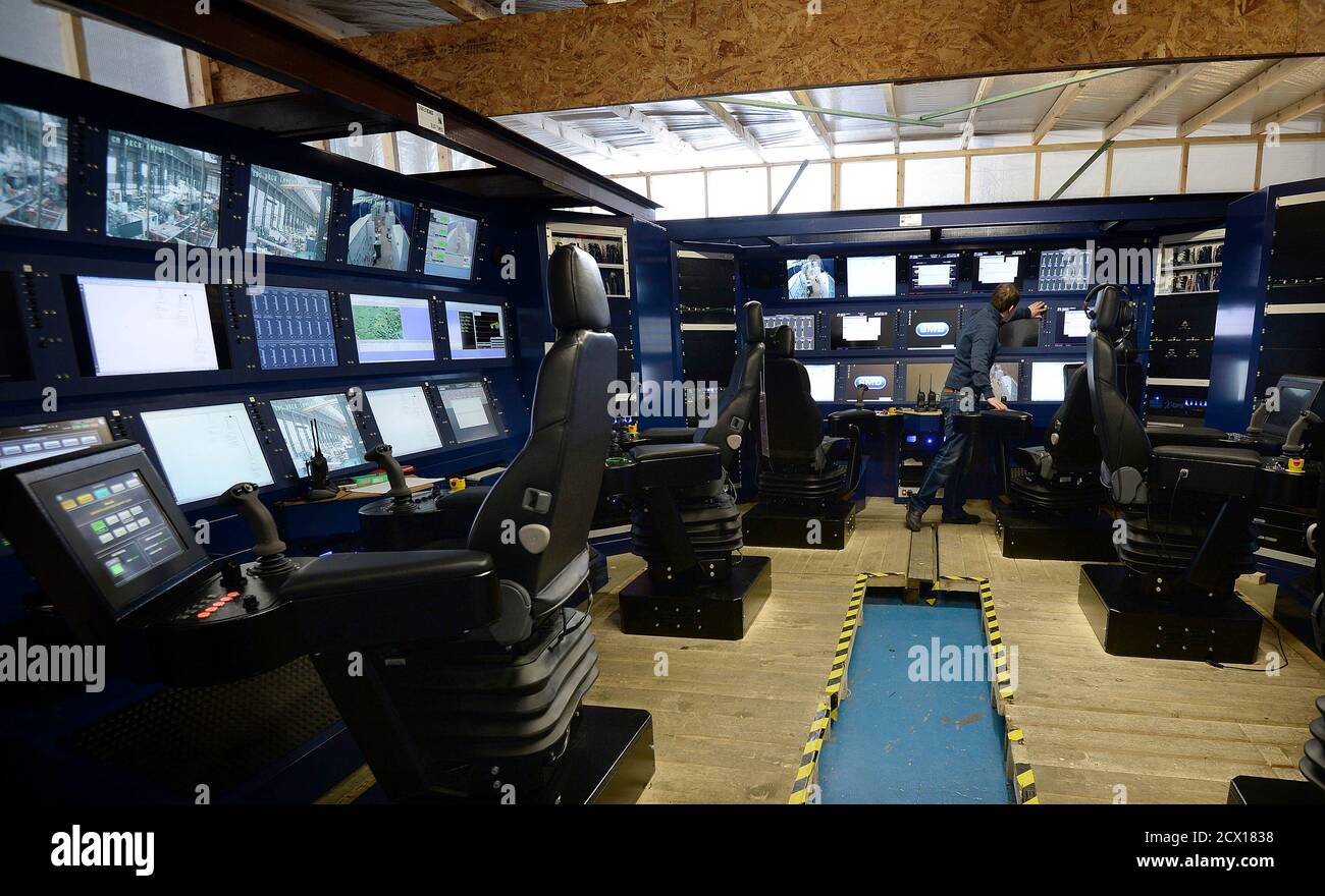 Deep sea mining machines hi-res stock photography and images - Alamy