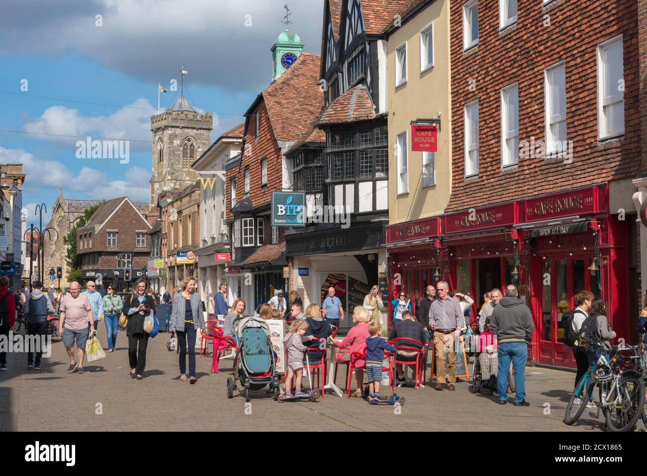 Salisbury uk shops store hi-res stock photography and images - Alamy