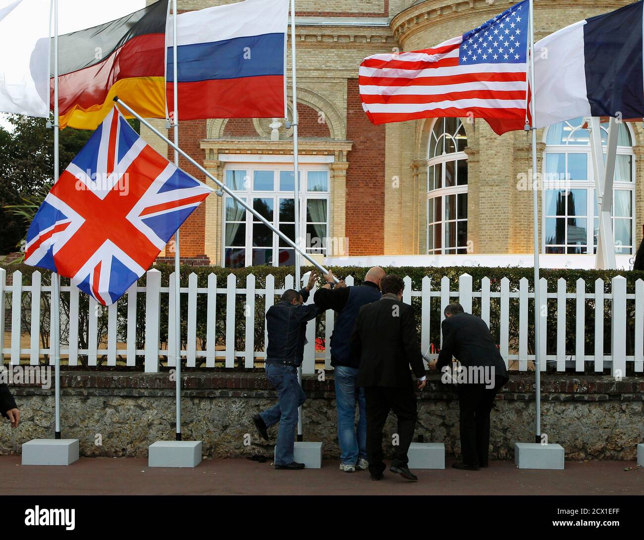 Hung upside down hi-res stock photography and images - Alamy