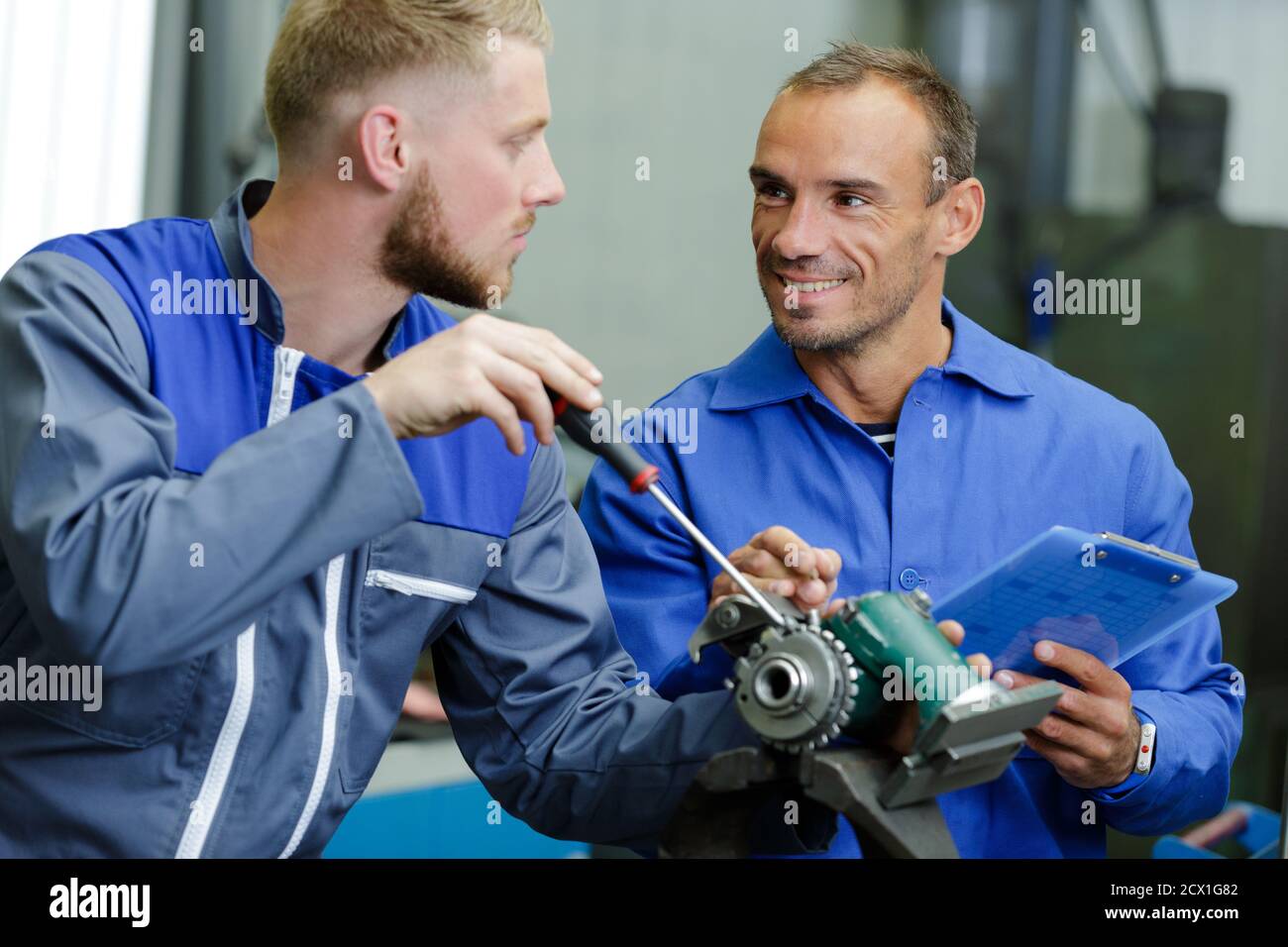 Precise mechanics hi-res stock photography and images - Alamy