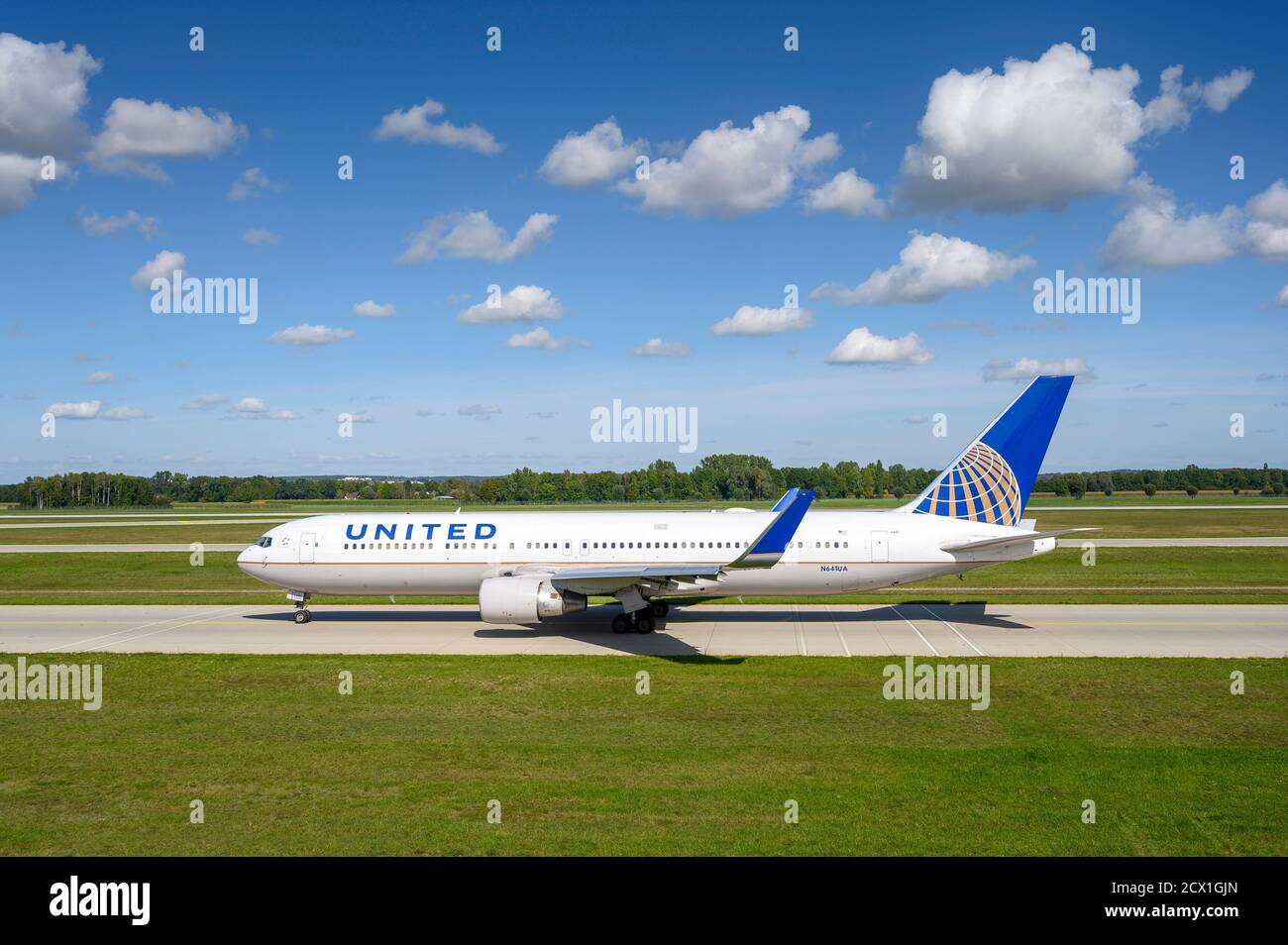 Munich, Germany - September 19. 2019 : United Airlines Boeing 767-322 ...