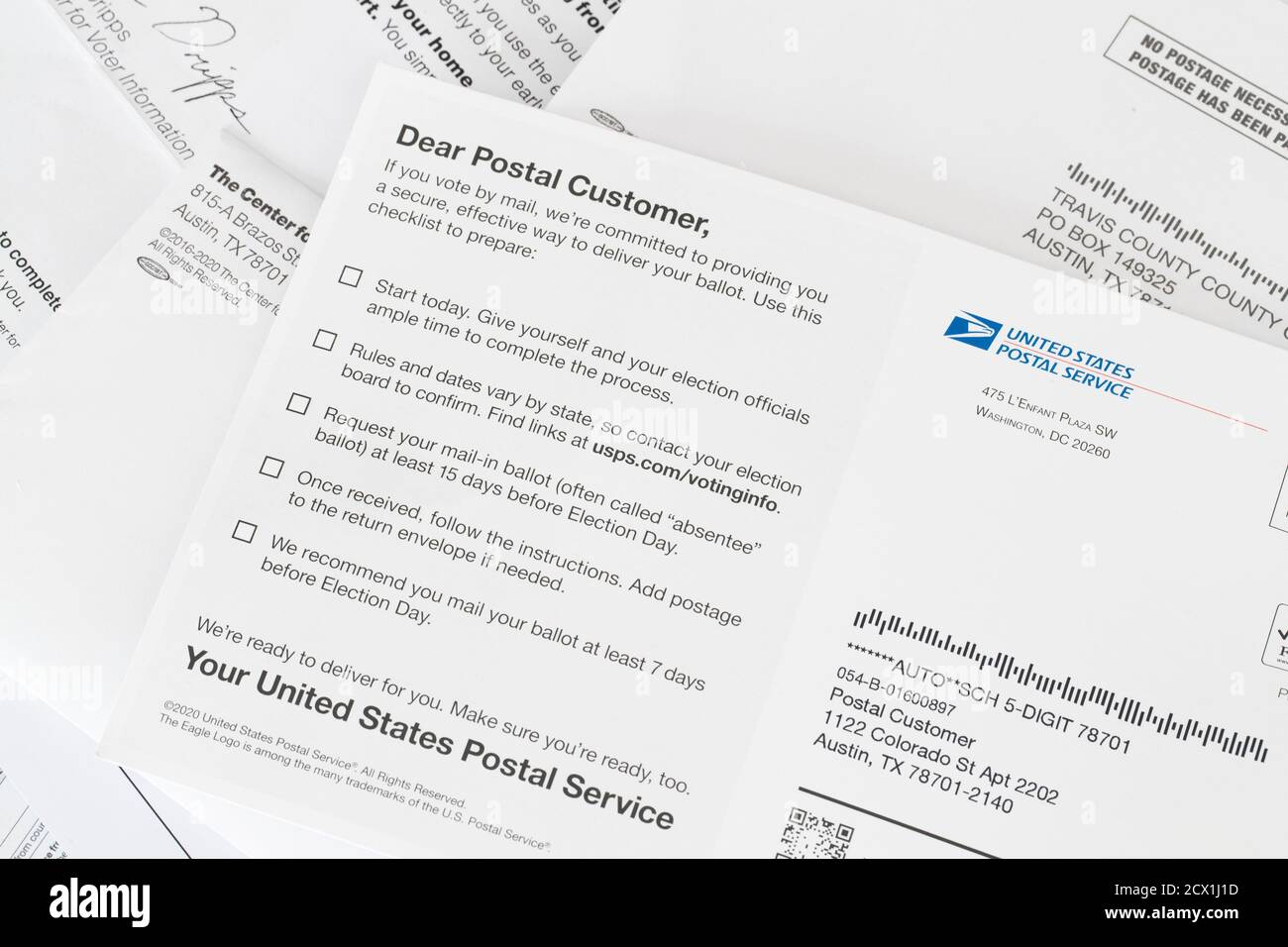 Handling instructions hi-res stock photography and images - Alamy