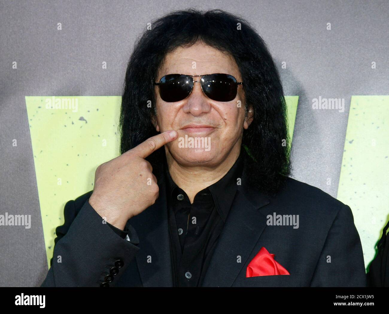 Kiss band member gene simmons hi-res stock photography and images - Alamy