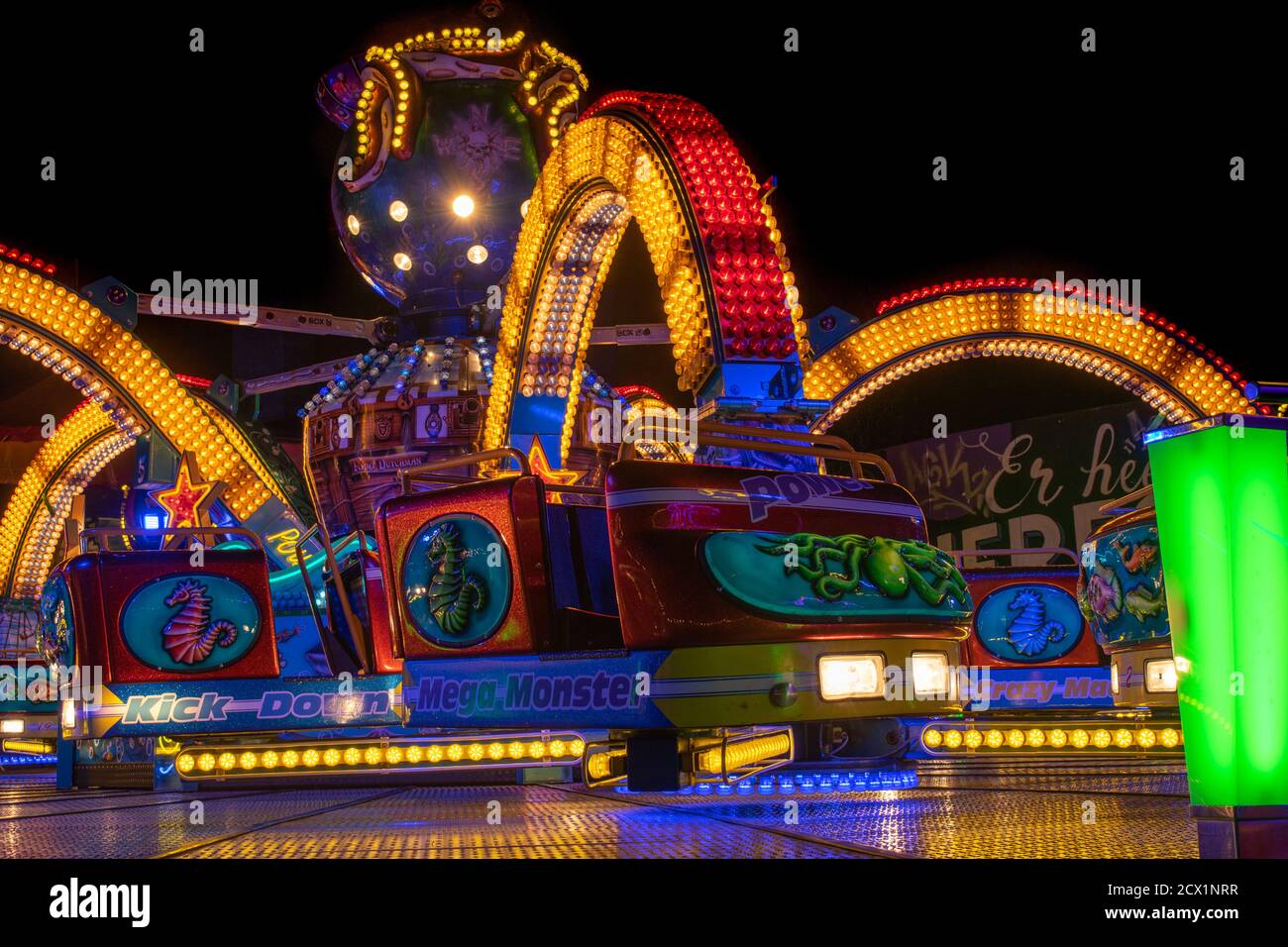 Polyp amusement ride hi-res stock photography and images - Alamy