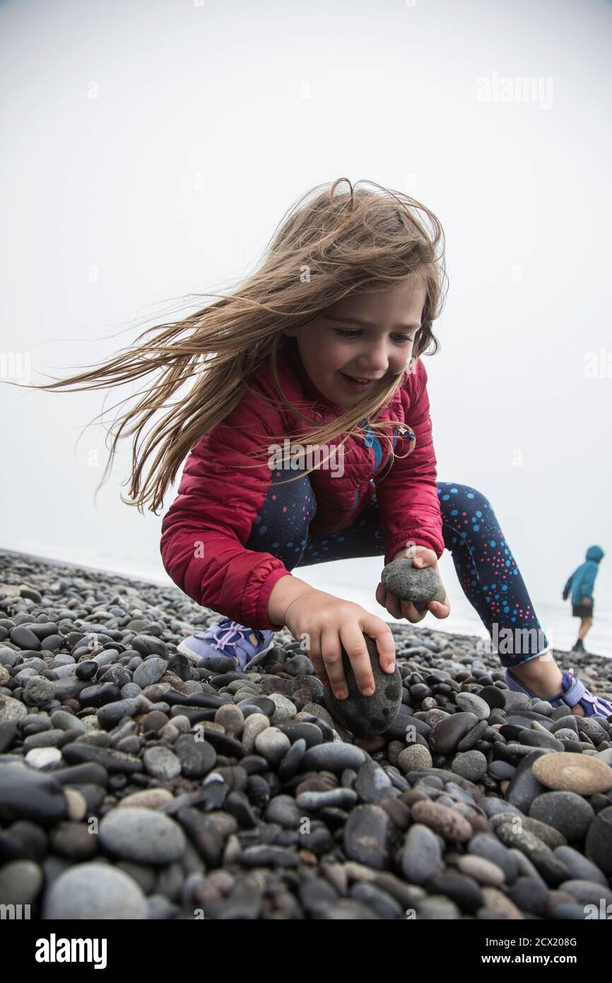 Boy skipping rocks hi-res stock photography and images - Alamy