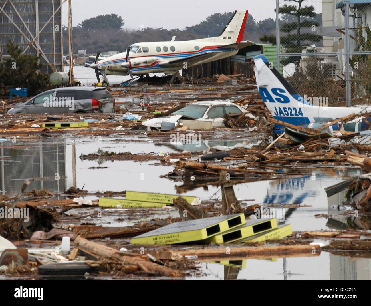 Tsunami sendai japan 2011 flood hi-res stock photography and images - Alamy