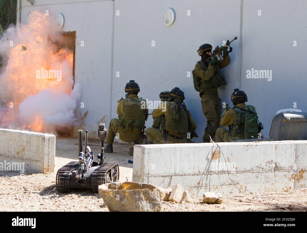 Israeli commandos in training hi-res stock photography and images - Alamy