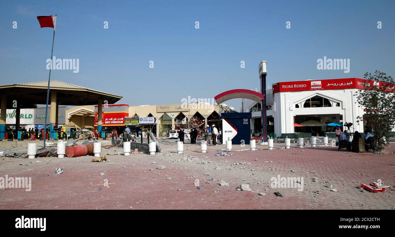 Qatar gas doha hi-res stock photography and images - Alamy