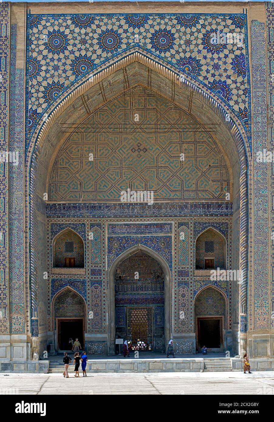 Portico to Ulughbek Medressa, Samarkand, Uzbekistan Stock Photo - Alamy