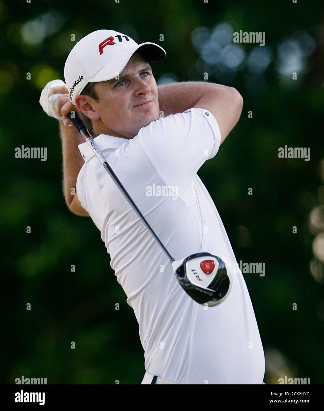 Justin rose drives off hi-res stock photography and images - Alamy