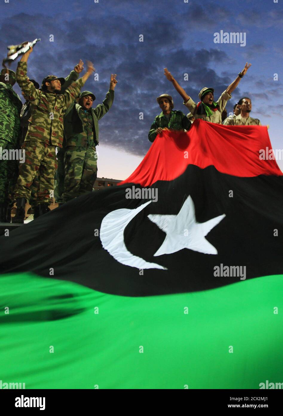 New libya flag hi-res stock photography and images - Alamy
