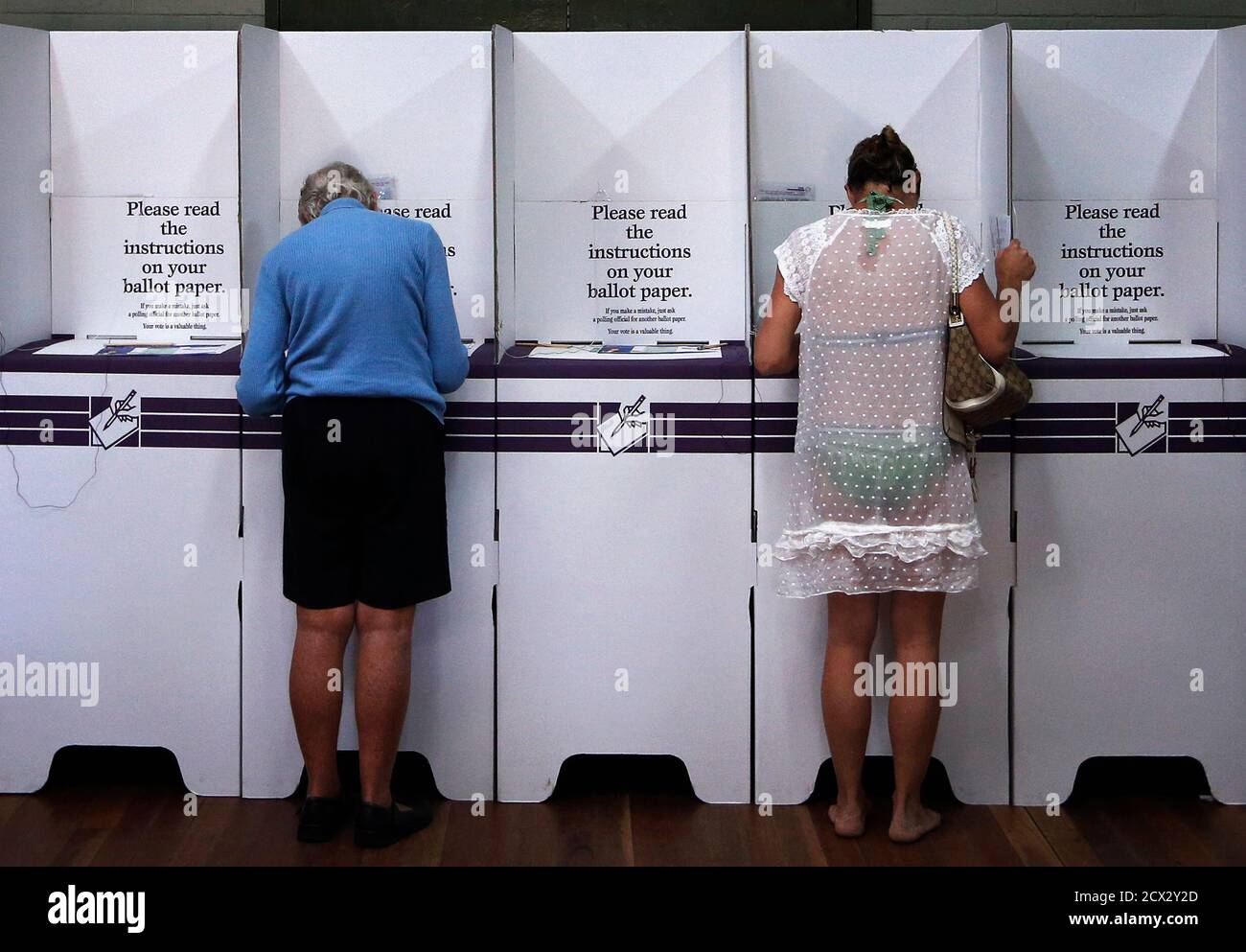 Voting australia booth hi-res stock photography and images - Alamy