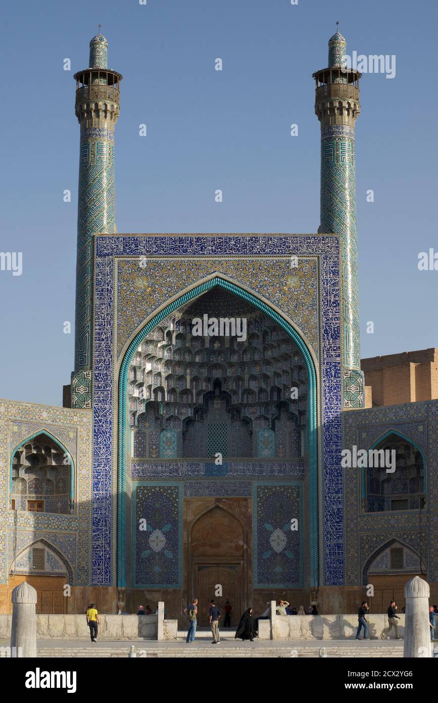 The Shah Mosque also known as Imam Mosque and Jaame' Abbasi Mosque ...