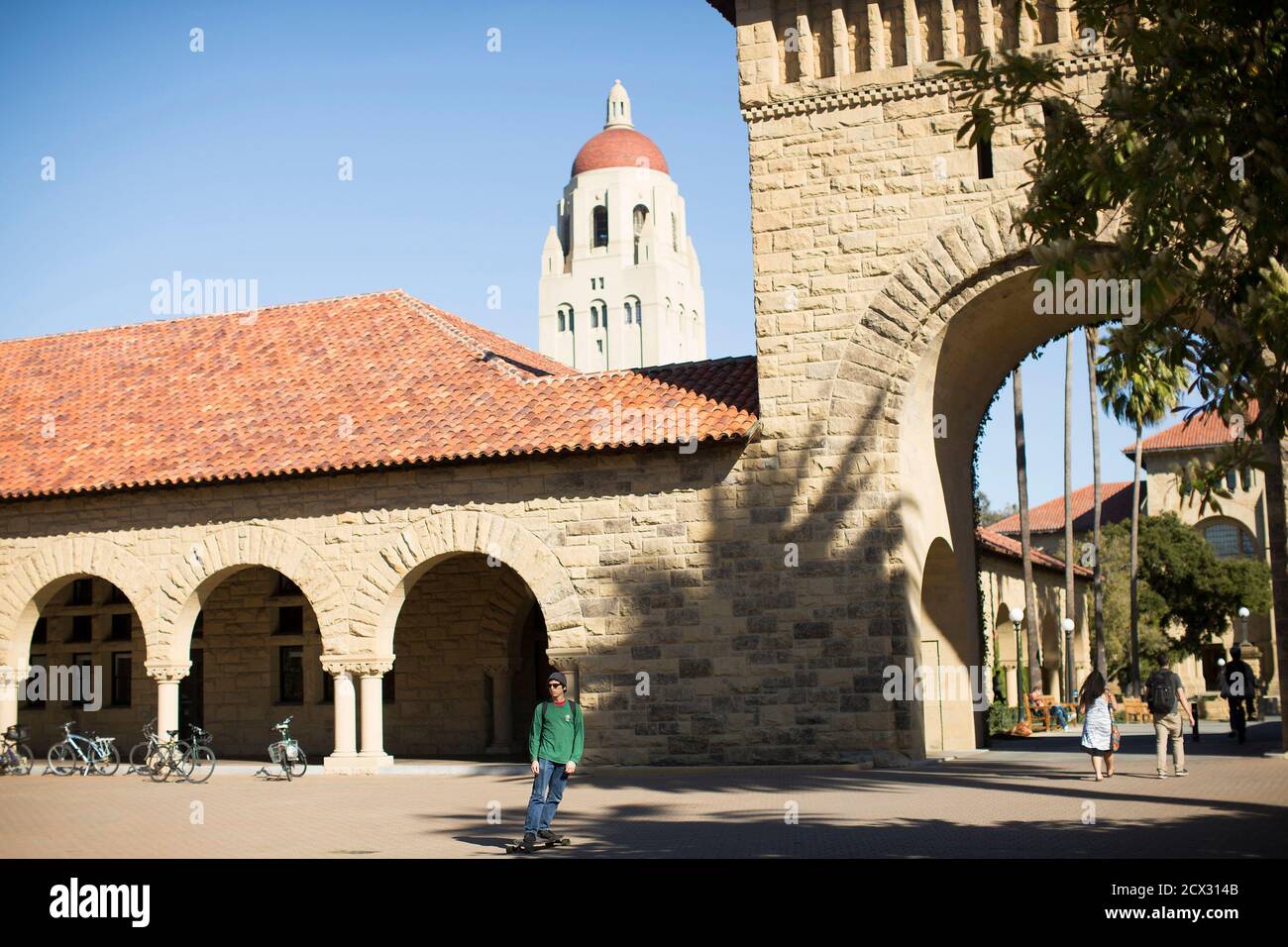 Stanford university main quad hi-res stock photography and images - Alamy