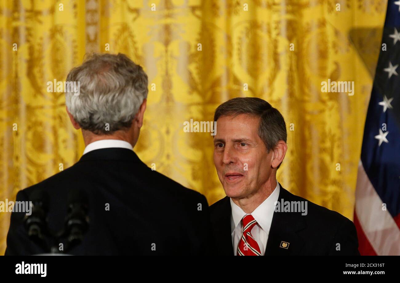 Salt lake city mayor ralph becker hi-res stock photography and images ...