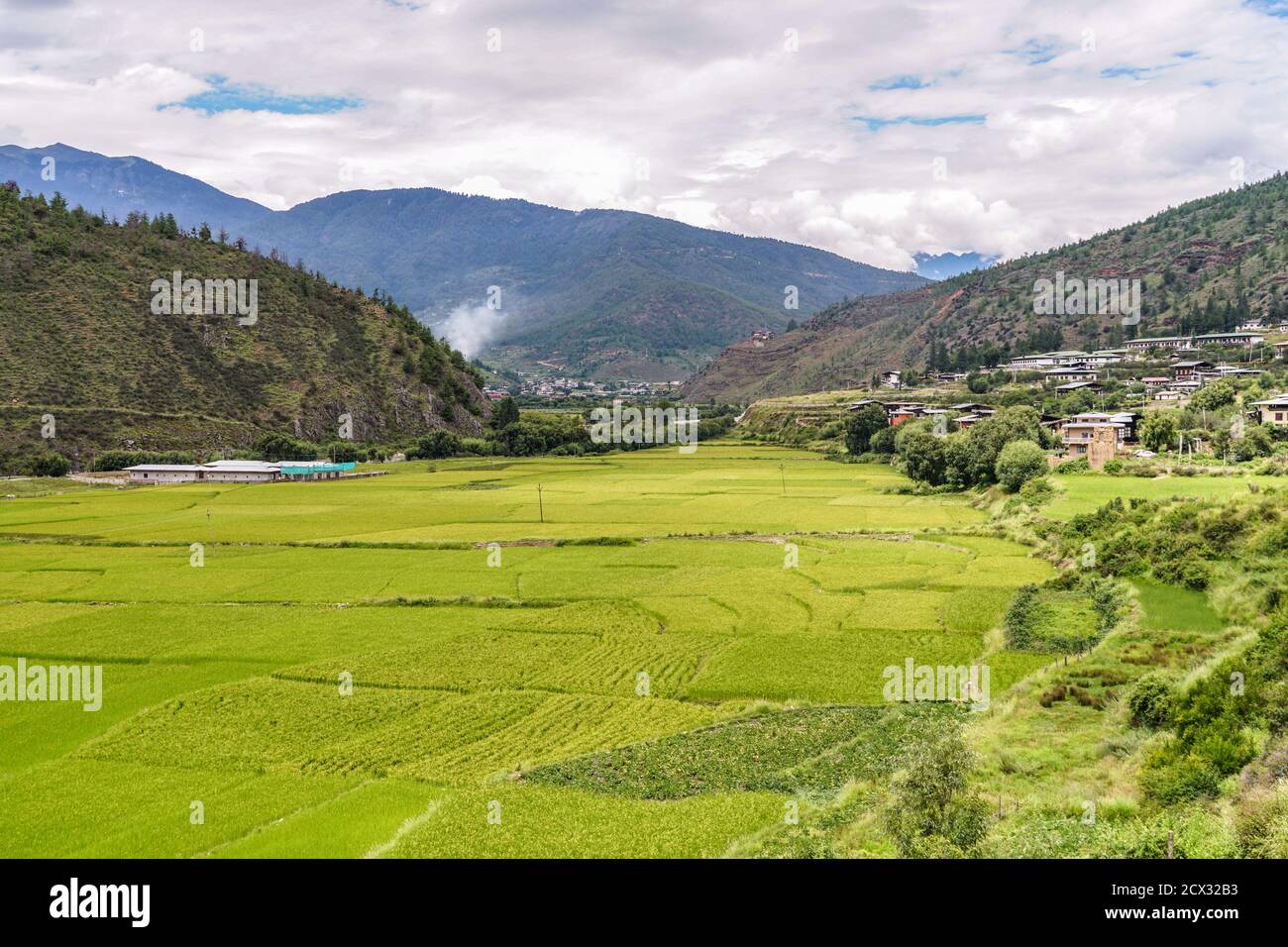 Bhutan vernacular architecture hi-res stock photography and images - Alamy