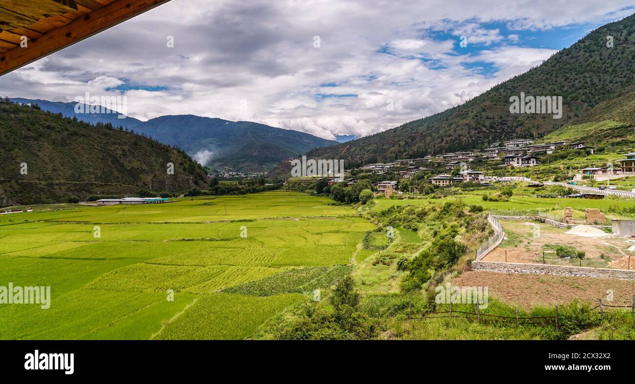 Bhutan vernacular architecture hi-res stock photography and images - Alamy