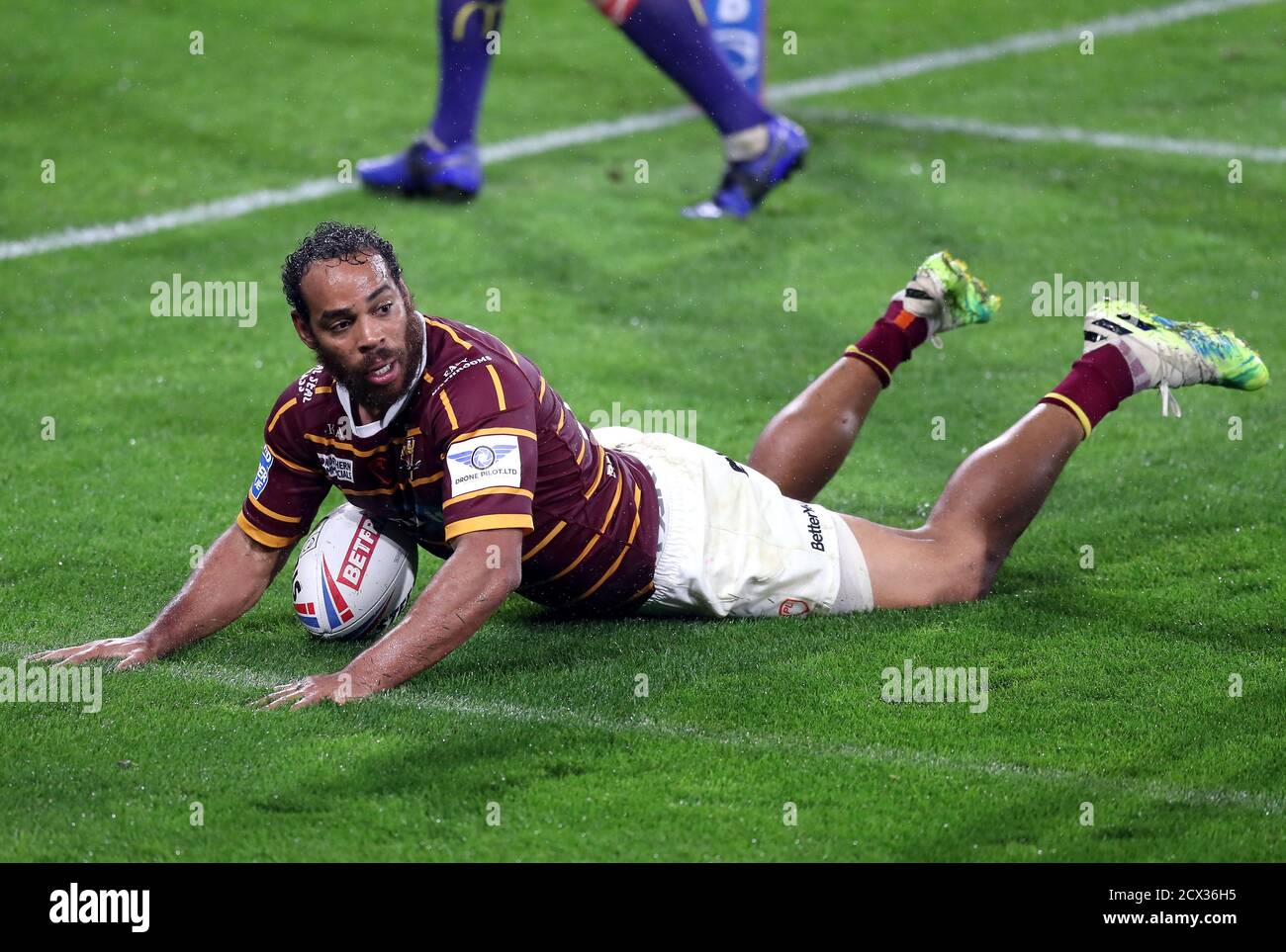 Huddersfield Giants' Leroy Cudjoe scores his side's fourth try of the ...