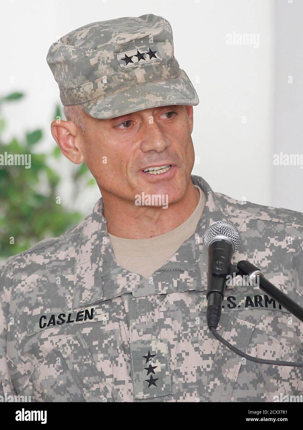 Nato mission iraq hi-res stock photography and images - Alamy