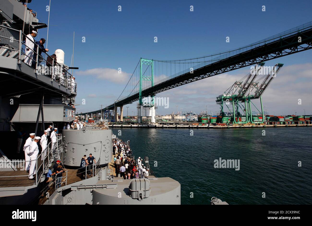 U s a iowa battleship hi-res stock photography and images - Alamy