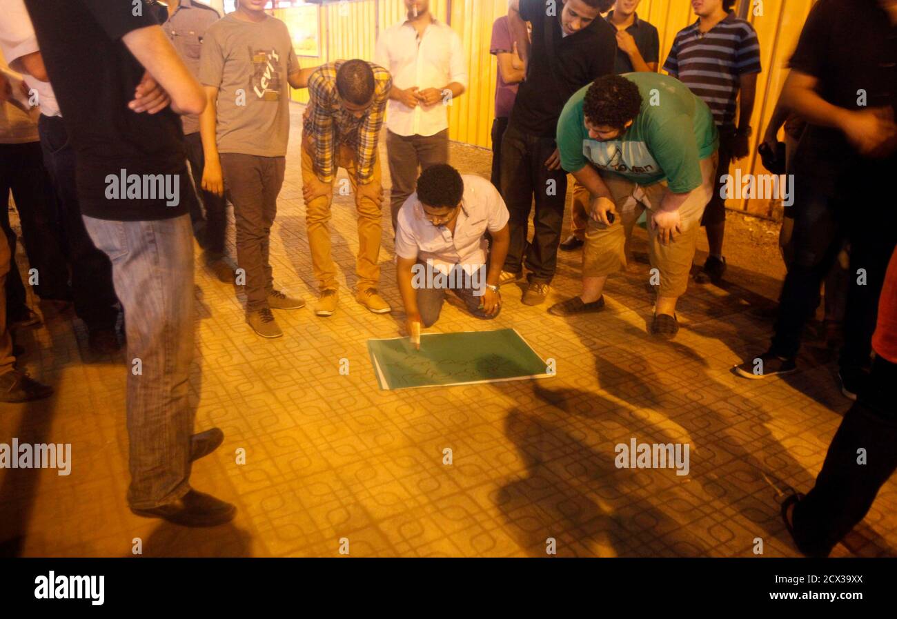 Egypt Alcohol High Resolution Stock Photography and Images - Alamy