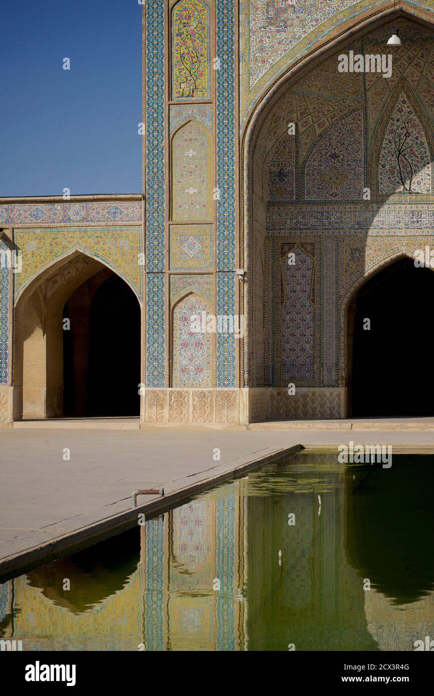Architectural detail, Vakil Mosque, Shiraz, Iran Stock Photo - Alamy