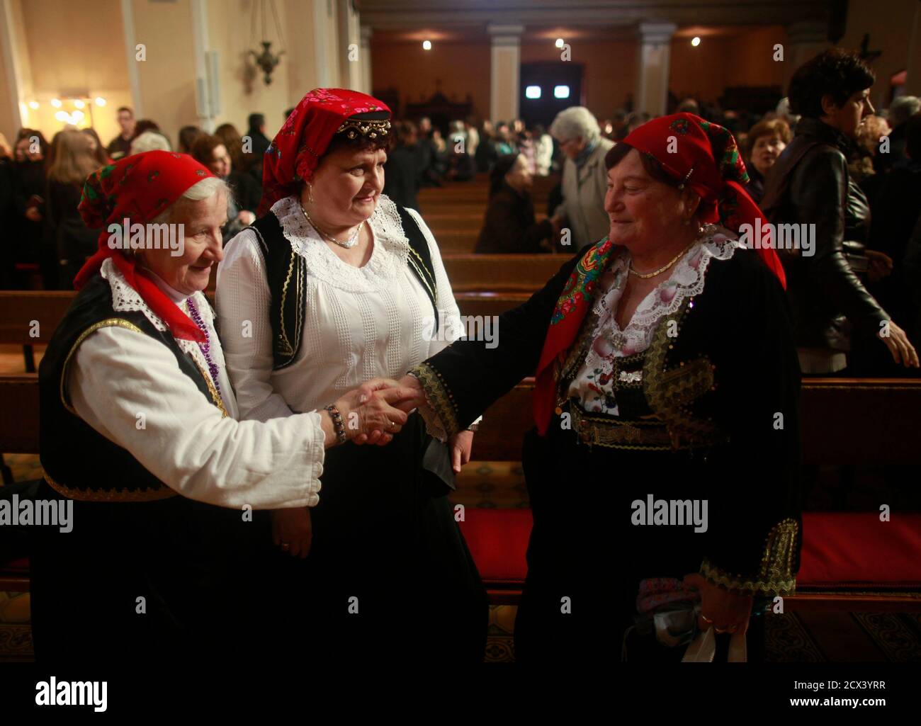 Shake hands catholic hi-res stock photography and images - Alamy
