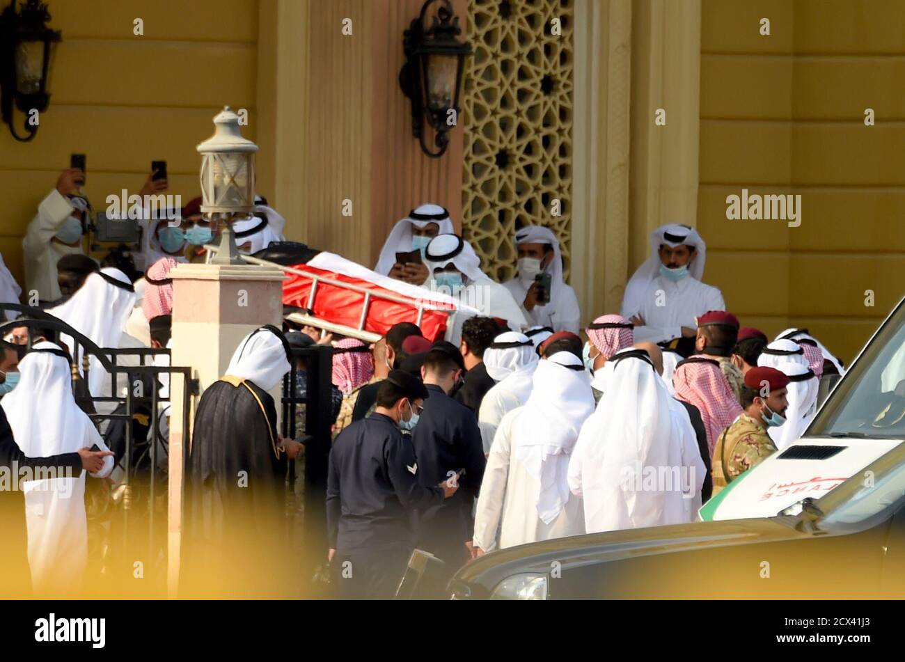 Hawalli Governorate, Kuwait. 30th Sep, 2020. People carry the body of ...