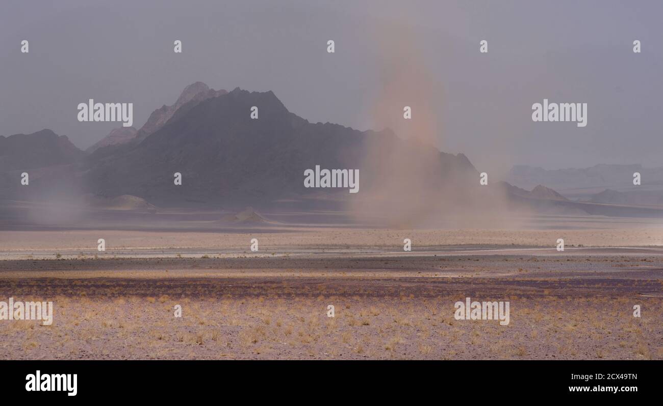 Dust devil formation hi-res stock photography and images - Alamy