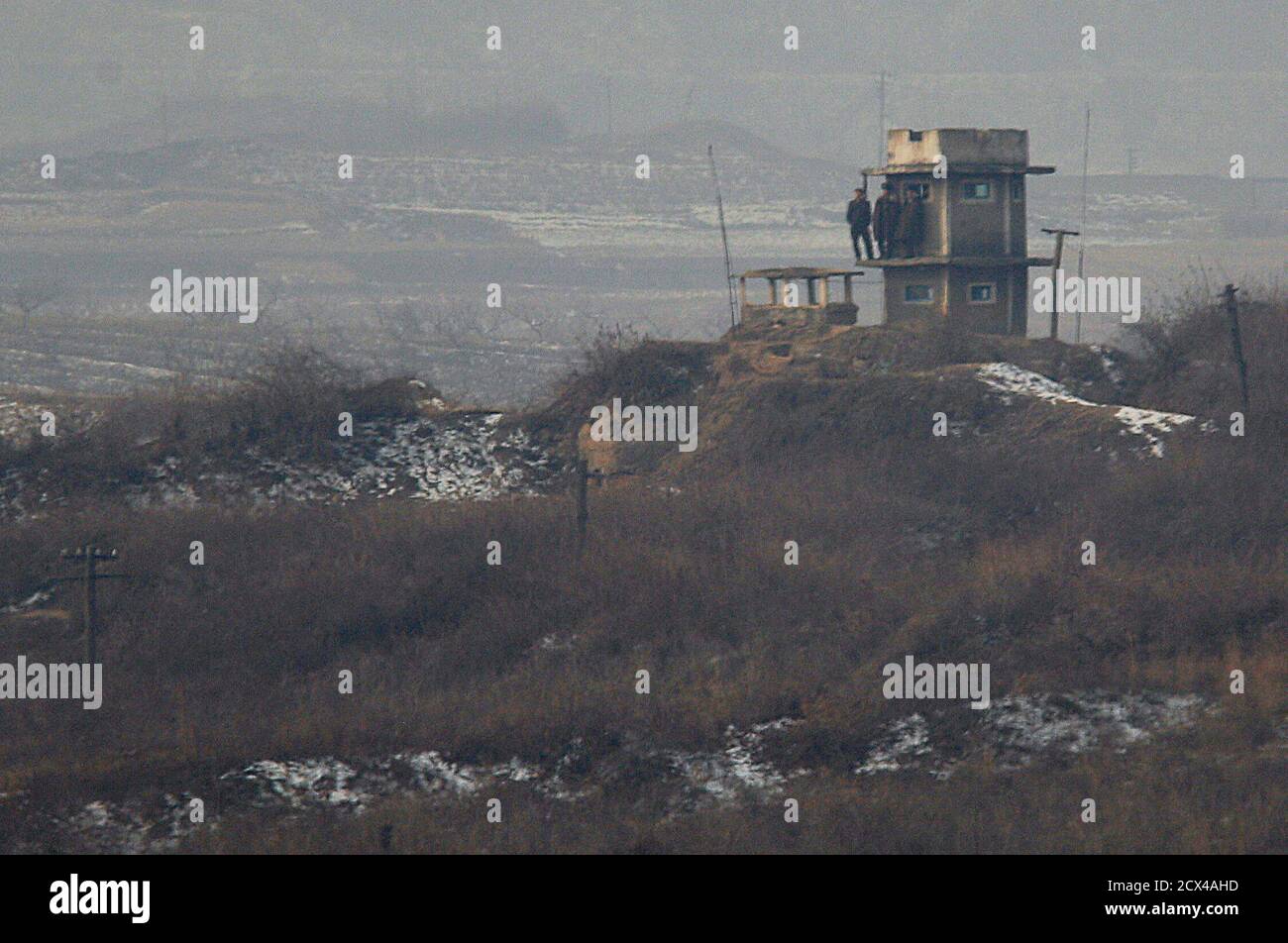 Dmz korea guard tower hi-res stock photography and images - Alamy
