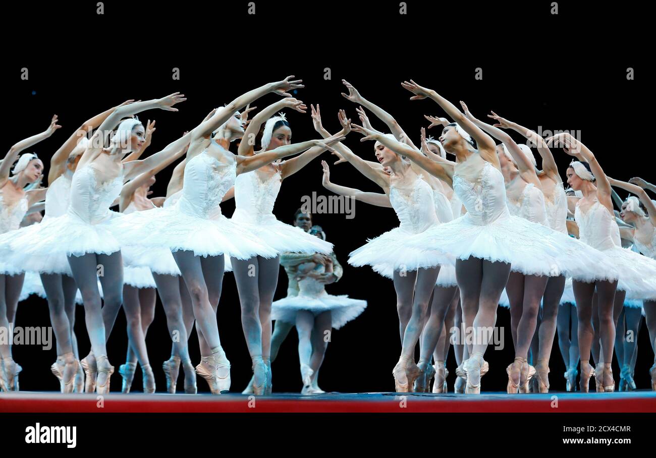 Olympic womens gymnastics hi-res stock photography and images - Alamy