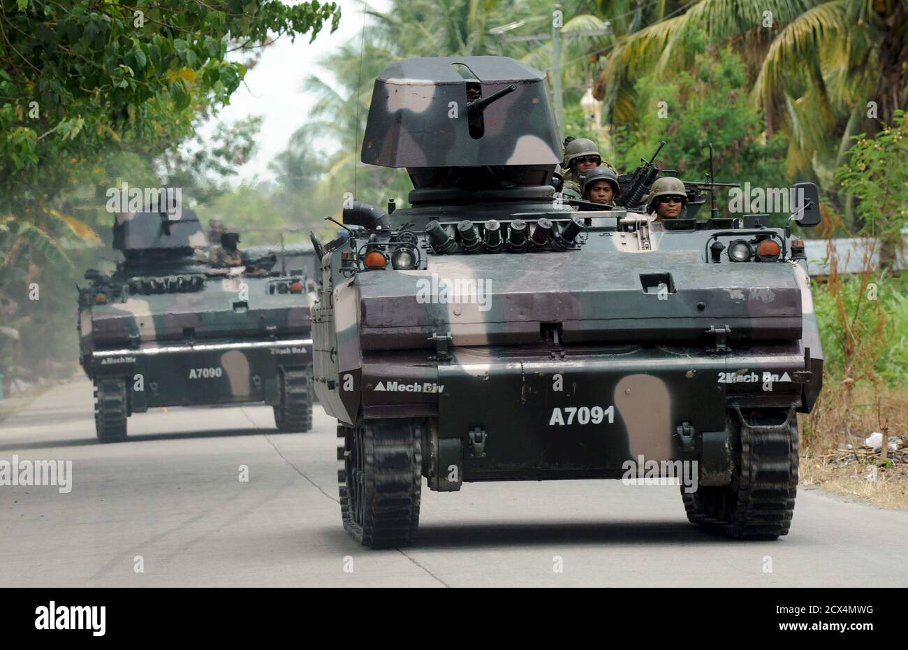 Small splinter hi-res stock photography and images - Alamy