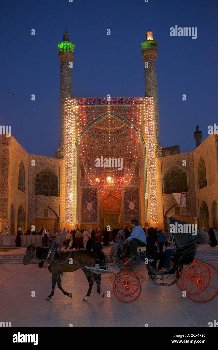 The Shah Mosque also known as Imam Mosque and Jaame' Abbasi Mosque ...