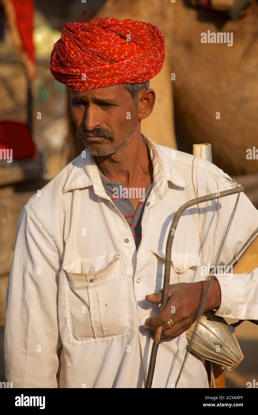 Indian turban hi-res stock photography and images - Alamy