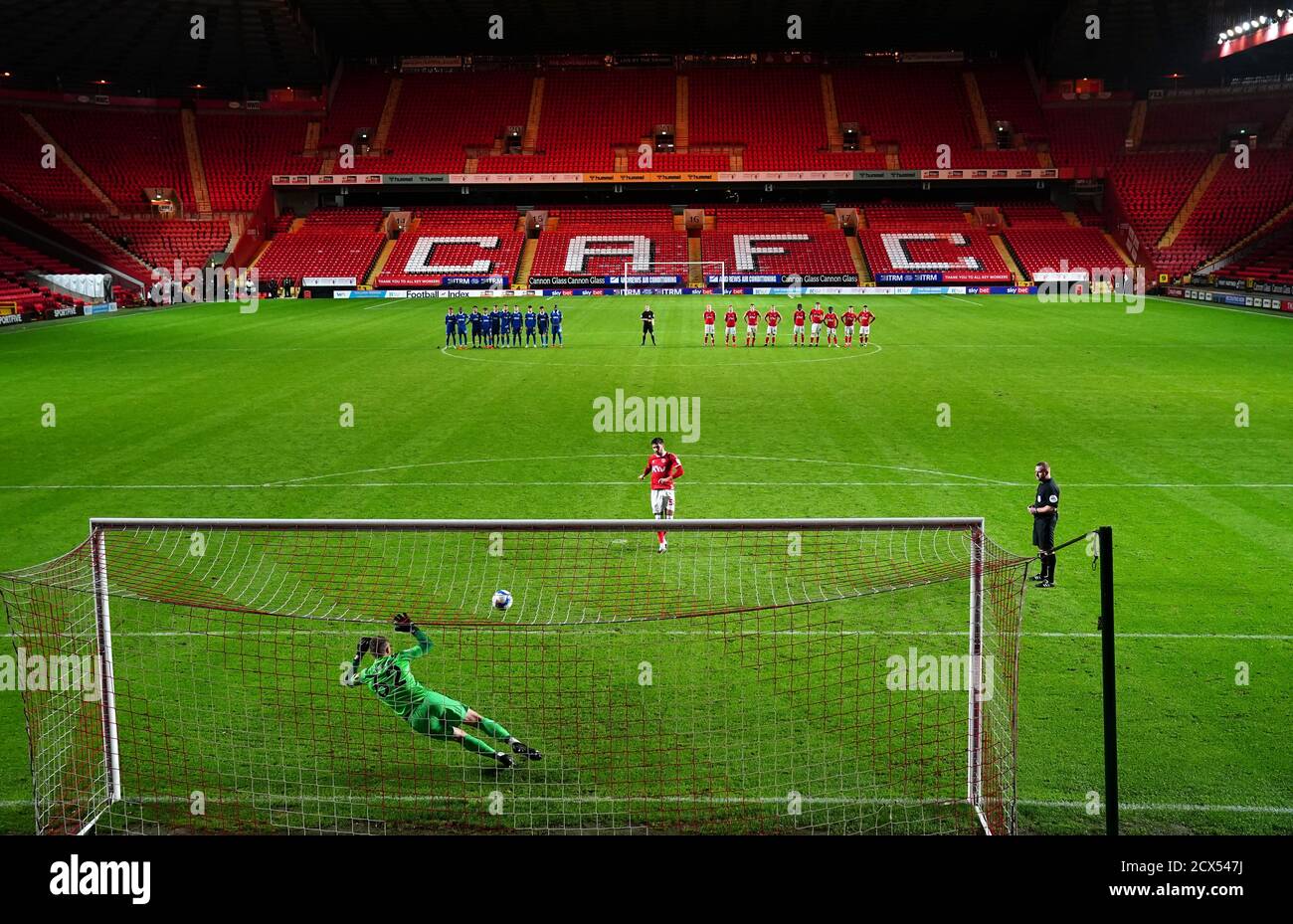Efl trophy lphli hi-res stock photography and images - Alamy
