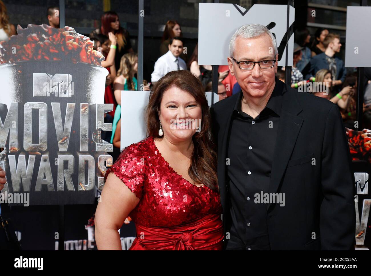 Susan pinsky and dr drew pinsky hi-res stock photography and images - Alamy