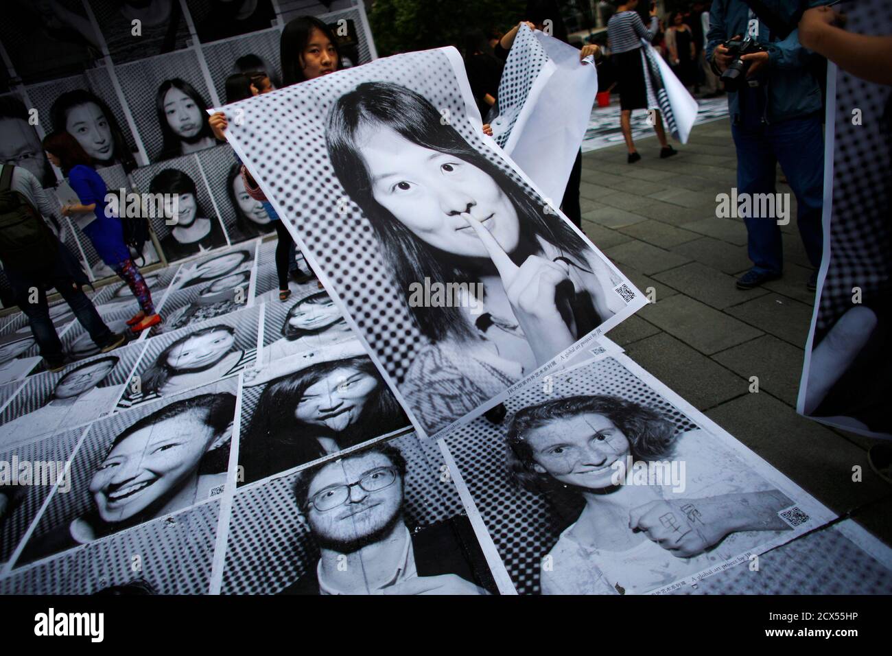 Jr inside out project hi-res stock photography and images - Alamy