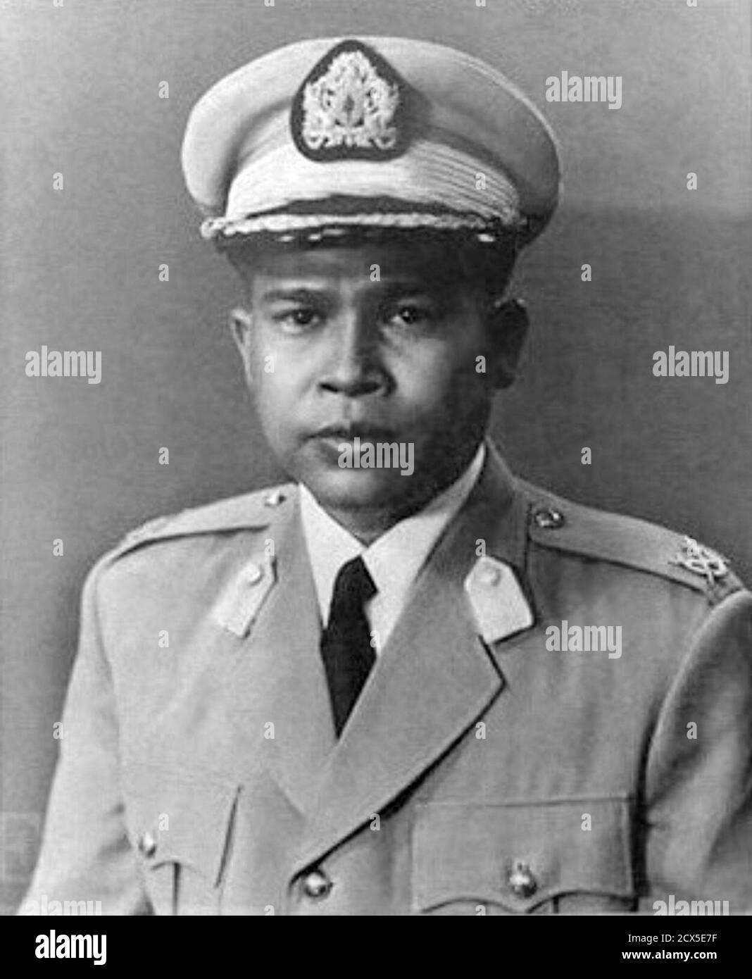 Than shwe military hi-res stock photography and images - Alamy