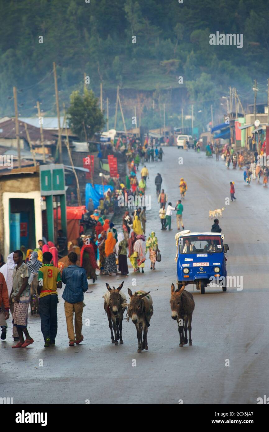 Main street through Hirna, Central Magala, Ethiopia Stock Photo - Alamy