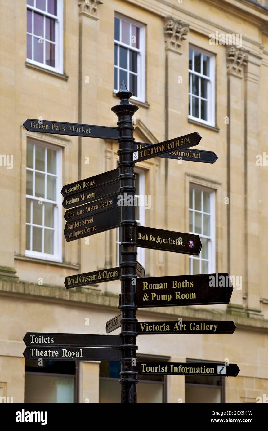 Central bath hi-res stock photography and images - Alamy