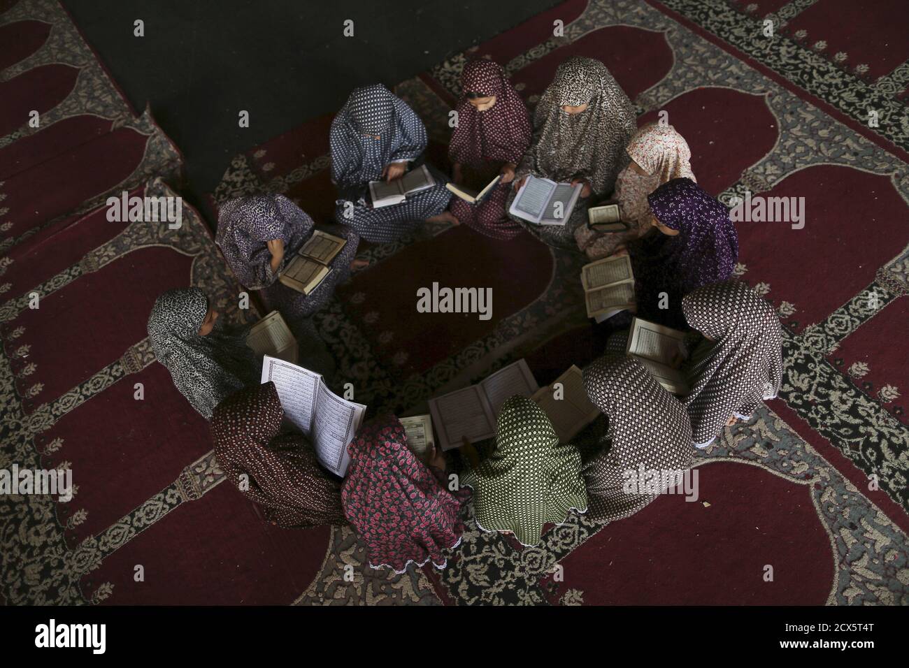 Recite Lesson High Resolution Stock Photography and Images - Alamy